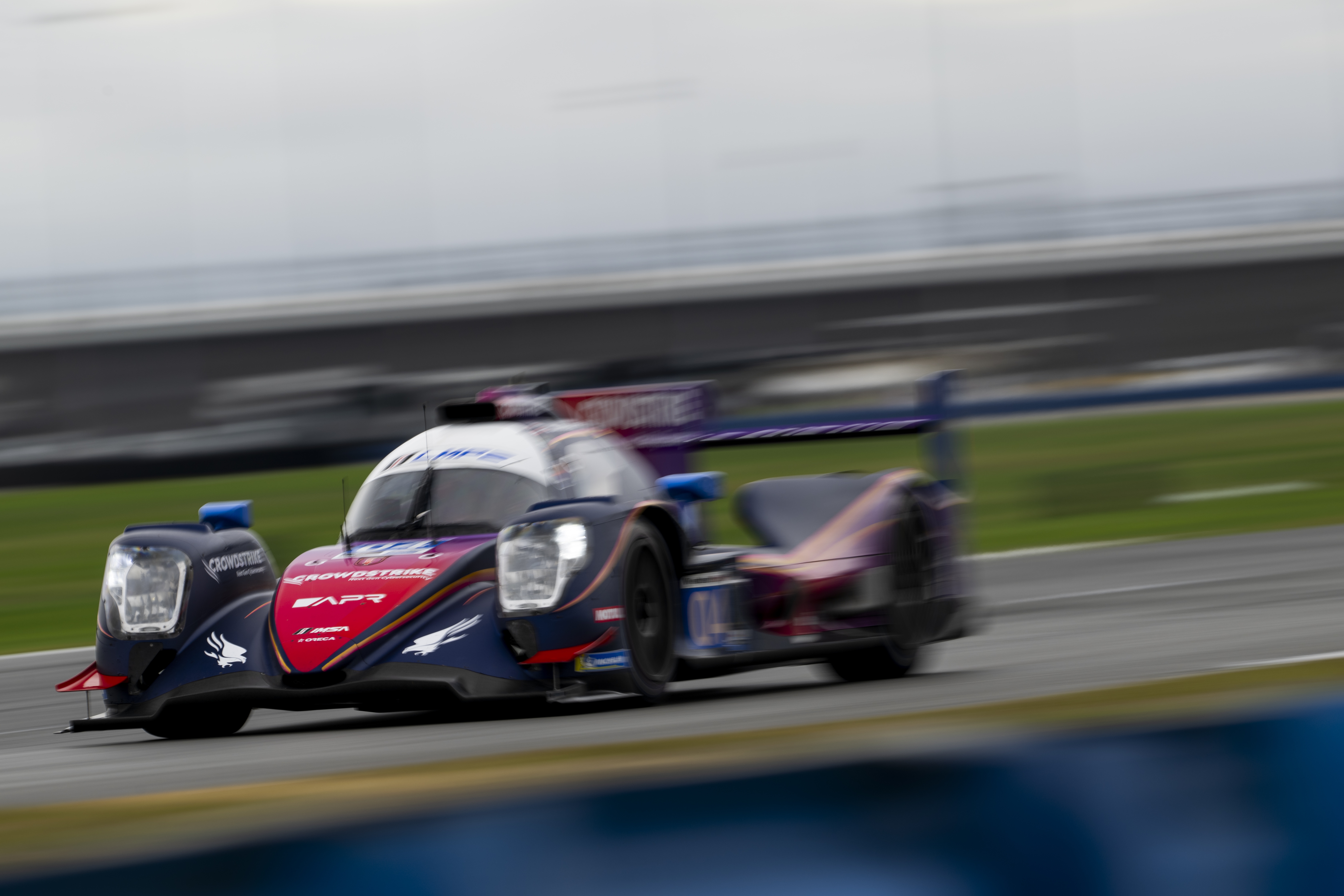 Gallery Archive - CrowdStrike Racing